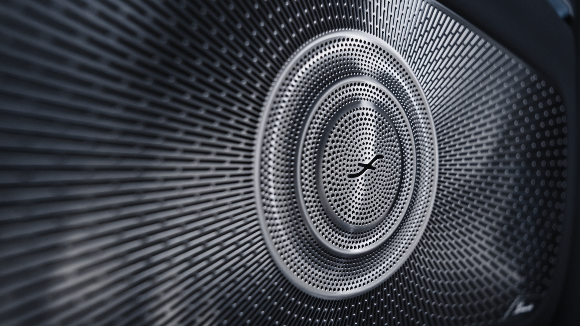 Mercedes-Benz Soundsystem - Burmester